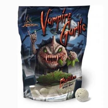 RADICAL BOILI VAMPIRE GARLIC – ČESEN 20mm – 1kg - Ribiška trgovina Luska